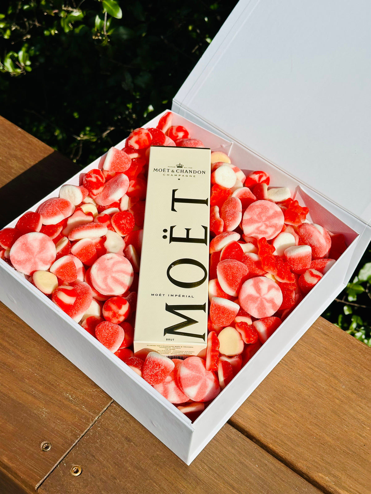 Customisable lolly packages, delivered to your door - Lolly Lab – Lolly ...